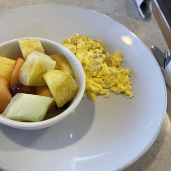 FRIENDSHIP HOUSE FAMILY RESTAURANT - Updated April 2025 - 29 Photos ...