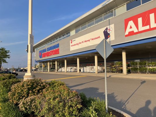 REAL CANADIAN SUPERSTORE - Updated June 2025 - 18 Photos & 26 Reviews ...