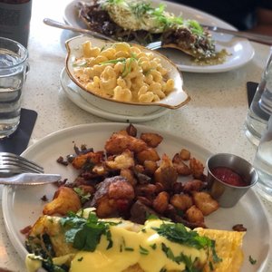 DAILY GATHER - 431 Photos & 175 Reviews - 800 Sorella Ct, Houston, TX ...