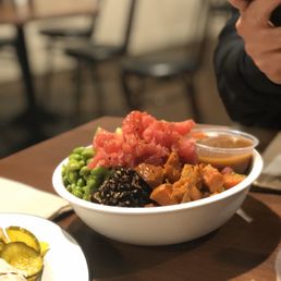 ZOFTIG EATERY - 194 Photos & 232 Reviews - 57 Montgomery Dr, Santa Rosa ...