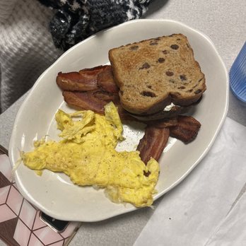BECKY’S DINER - 1257 Photos & 1307 Reviews - 390 Commercial St ...