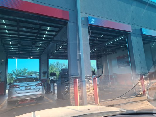 VALVOLINE INSTANT OIL CHANGE - Updated September 2025 - 41 Photos & 97 ...