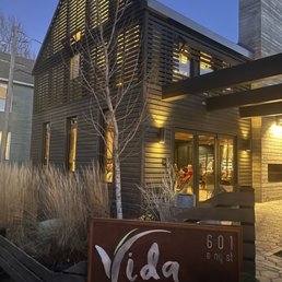 VIDA - Updated November 2025 - 1695 Photos & 530 Reviews - 601 E New ...