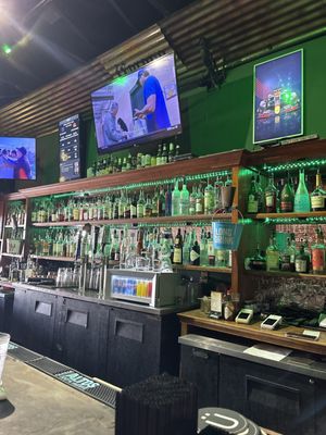 BACK ALLEY BAR & GRILL - Updated November 2024 - 202 Photos & 260 ...