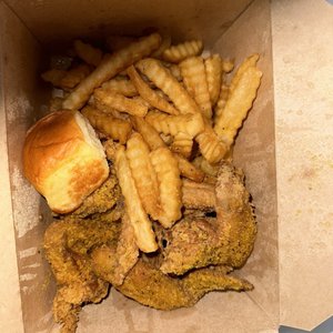 CLUCK OINK MOO SLIDERS - Updated July 2025 - 4525 Scott Ave, St. Louis ...