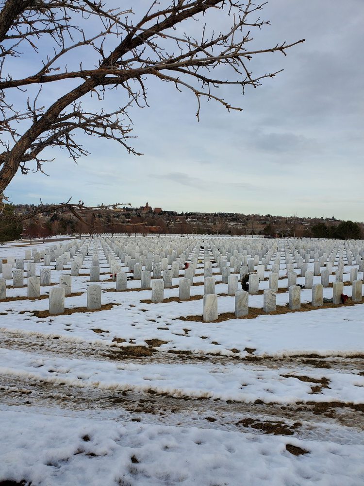 FORT LOGAN NATIONAL CEMETERY - Updated December 2025 - 58 Photos & 24 ...