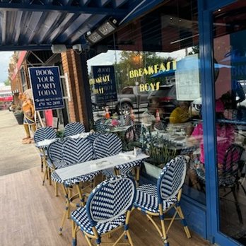 THE BREAKFAST BOYS - Updated September 2024 - 2366 Photos & 1967 ...