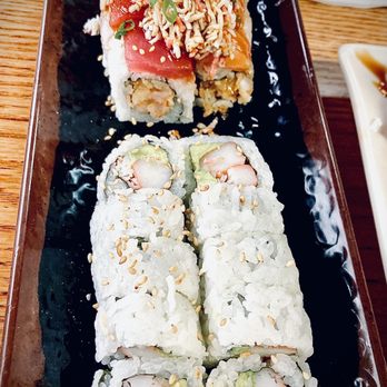 SUSHI PIER - Updated April 2024 - 1552 Photos & 1133 Reviews - 1290 E ...