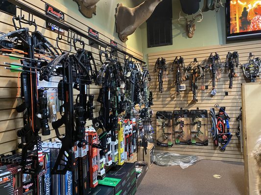 BOWHUNTERS PRO SHOP - Updated April 2026 - 13 Photos & 16 Reviews ...