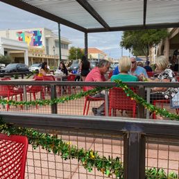 THE PINT HOUSE BAR AND GRILL - Updated December 2025 - 200 Photos & 266 ...