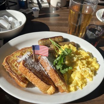 AMERICAN HOST RESTAURANT - Updated May 2024 - 343 Photos & 422 Reviews ...