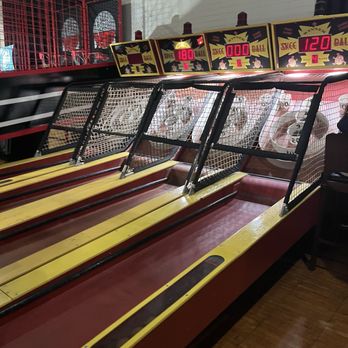 DECADES - Updated July 2025 - 237 Photos & 152 Reviews - 438 N Queen St ...