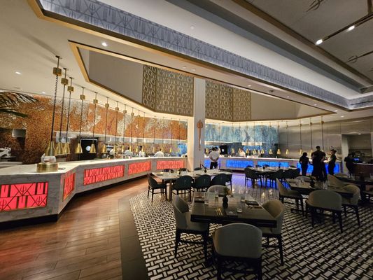 GORDON RAMSAY HELL’S KITCHEN - 983 Photos & 233 Reviews - 333 Biscayne ...