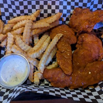 JOHNNY MAC’S SPORTS BAR & GRILL - Updated September 2025 - 95 Photos ...