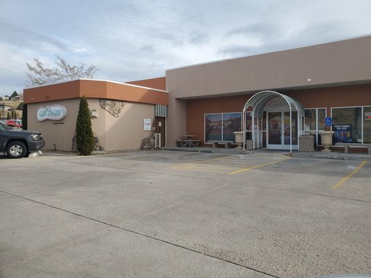 CAFE TUSCANO - 98 Photos & 194 Reviews - 2231 E Center St, Pocatello ...