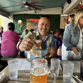 WUNDERBAR SPORTS BAR & GRILL - Updated August 2025 - 434 Photos & 345 ...