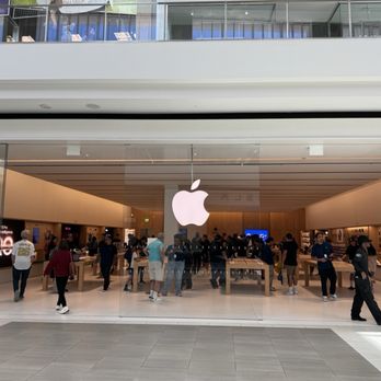 APPLE DEL AMO - Updated July 2025 - 43 Photos & 31 Reviews - 3525 W ...