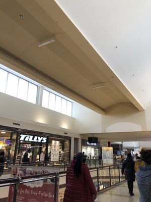 ORLAND SQUARE - Updated January 2025 - 103 Photos & 135 Reviews - 288 ...