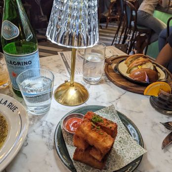 BAR LA RUE - Updated April 2025 - 249 Photos & 112 Reviews - 820 W ...