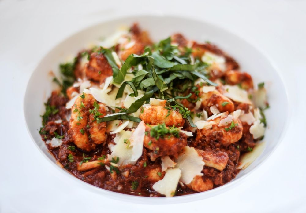 BASIL PASTA BAR - Updated November 2025 - 46 Photos & 11 Reviews - 9566 ...