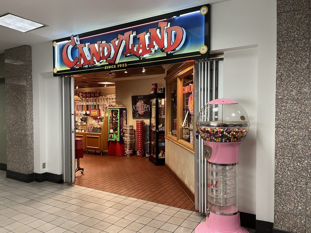 CANDYLAND - Updated December 2025 - 89 Photos & 77 Reviews - 27 S 7th ...