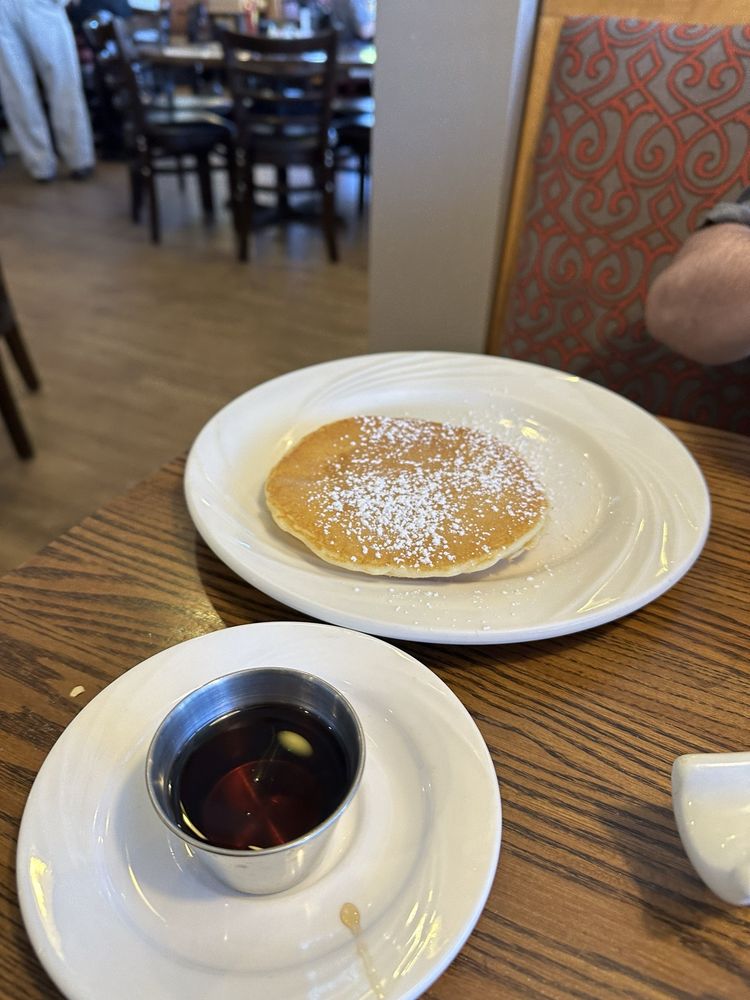 EGGVILLE CAFE - Updated December 2025 - 43 Photos & 102 Reviews - 350 ...