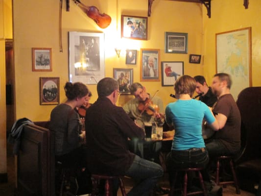 NOONAN’S - Updated December 2025 - 52 Reviews - 141 Danforth Avenue ...