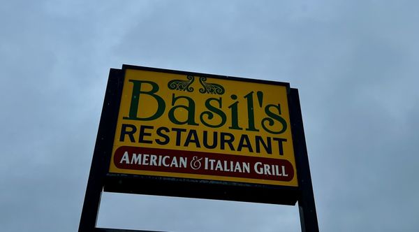 BASIL’S RESTAURANT AND BAR - Updated February 2025 - 125 Photos & 261 ...
