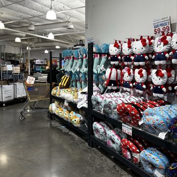 COSTLESS WHOLESALE - LA HABRA - Updated September 2025 - 2368 Photos ...