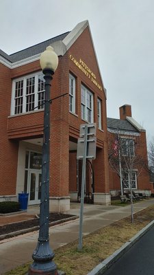 PITTSFORD COMMUNITY LIBRARY - Updated December 2025 - 31 Photos & 14 ...