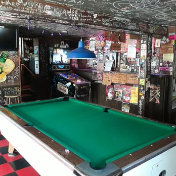 STREAMLINE TAVERN - Updated December 2025 - 74 Photos & 116 Reviews ...