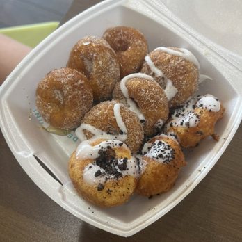 SUGAR LLAMAS - Updated July 2024 - 39 Photos & 27 Reviews - 242 Rufe ...