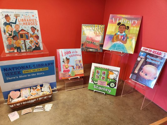 SEATTLE PUBLIC LIBRARY - WALLINGFORD BRANCH - Updated December 2025 ...