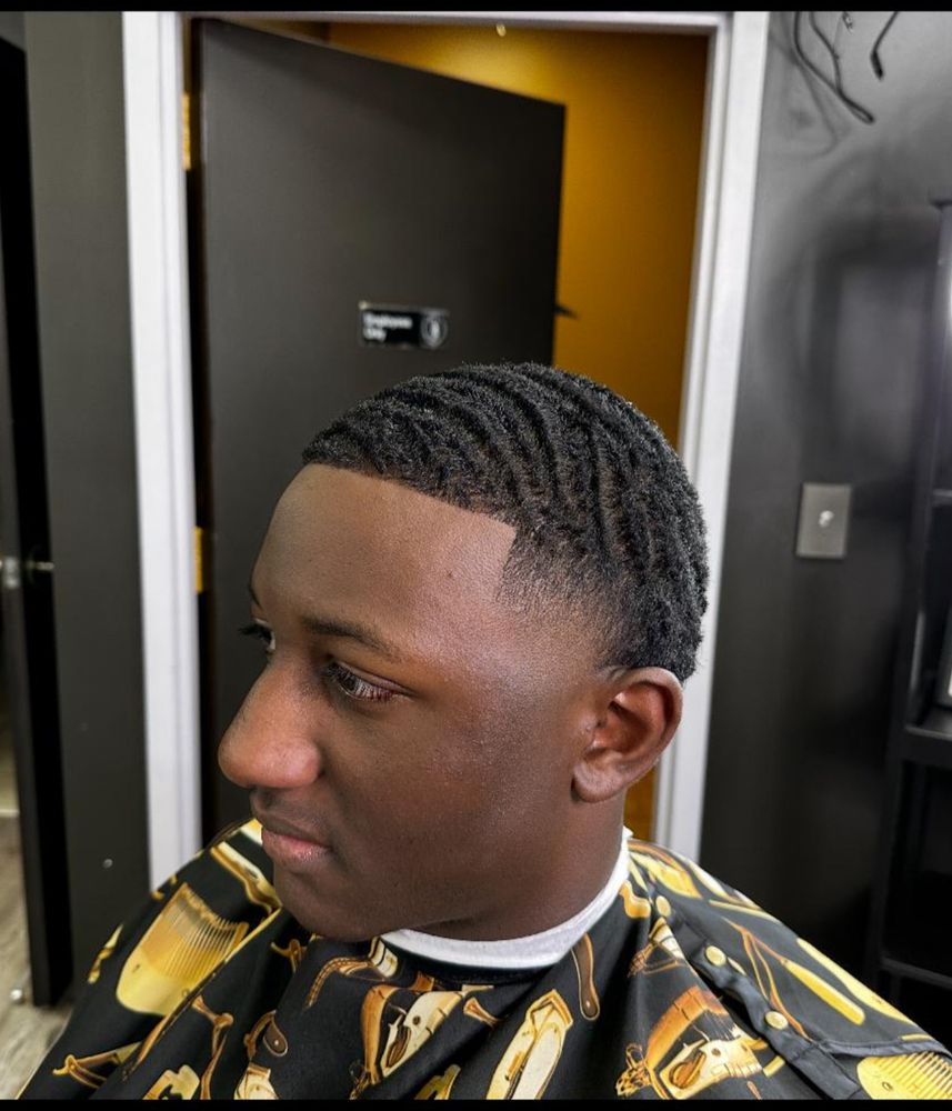 FAMILAR FACES BARBER SHOP - Updated August 2025 - 1205 S Philadelphia ...