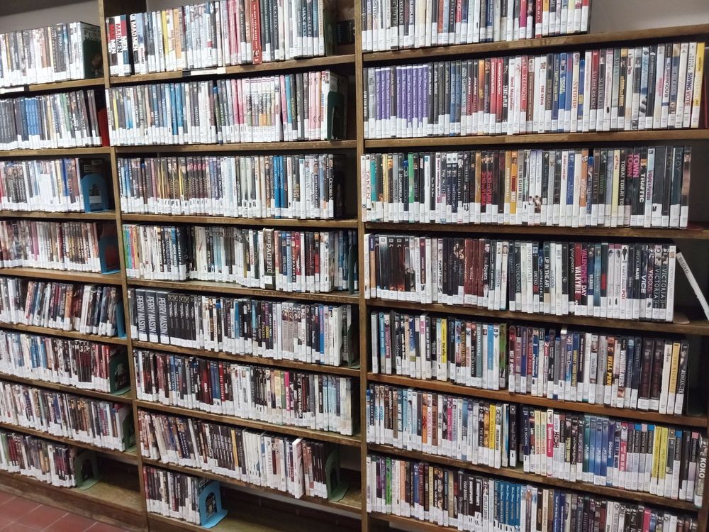 LAKE WORTH BEACH PUBLIC LIBRARY - Updated December 2025 - 23 Photos ...