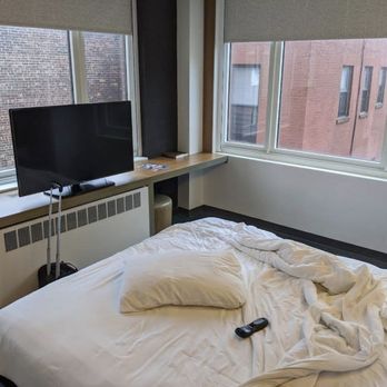 ALOFT HARLEM - Updated December 2025 - 122 Photos & 160 Reviews - 2296 ...