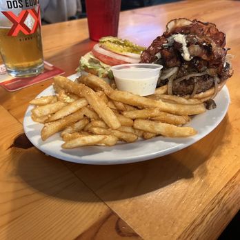 108 ALE HOUSE - Updated December 2025 - 139 Photos & 134 Reviews - 108 ...