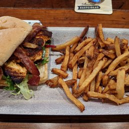 Gastropubs - THE TIPSY OAK - 717 Photos & 713 Reviews - 301 E Front St ...