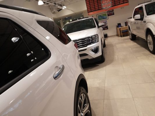 NAPLETON FORD OF OAK LAWN - Updated October 2025 - 49 Photos & 244 ...