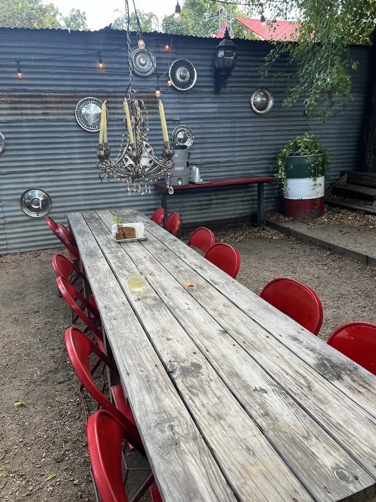 THE BUTTERFLY BAR - Updated July 2025 - 113 Photos & 178 Reviews - 2307 ...