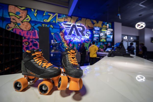 AR’S ENTERTAINMENT HUB - 27 Photos & 12 Reviews - 4522 Fredericksburg ...