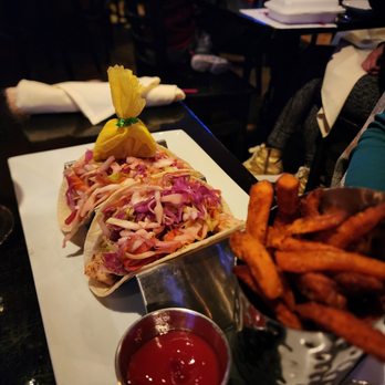 HO-HO-KUS INN & TAVERN - 225 Photos & 303 Reviews - 1 East Franklin ...