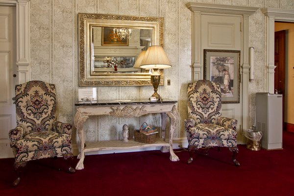 DUPONT FUNERAL HOME - Updated November 2025 - 18 Photos - 25 Bellevue ...