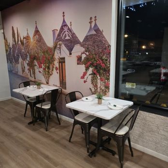 APULIA RISTO-PIZZA - Updated December 2025 - 78 Photos & 62 Reviews ...