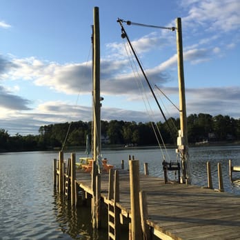 SHORE & RUARK SEAFOOD - Updated December 2025 - 453 Johnsons Dr ...