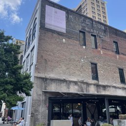 THE ESSENTIAL - Updated December 2025 - 685 Photos & 469 Reviews - 2215 ...