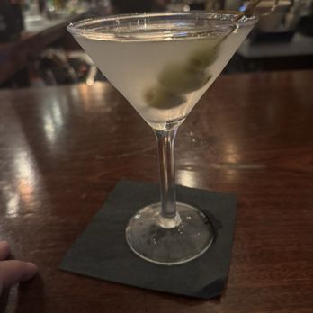 MODERN ON THE RAILS - Updated September 2025 - 245 Photos & 305 Reviews - 1 Station Plz ...