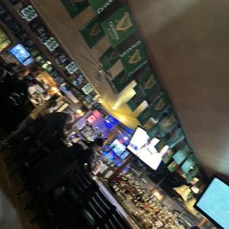 FITZ’S PUB - Updated July 2025 - 47 Photos & 122 Reviews - 172 N ...