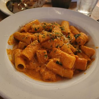 BUDDY V’S RISTORANTE - Updated July 2024 - 5897 Photos & 3305 Reviews ...