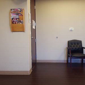 ANGELA SHOHO, MD - 12 Reviews - Internal Medicine - 2629 W Horizon ...